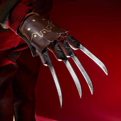 Freddy Krueger Life-Size Animated Prop – AbracadabraNYC