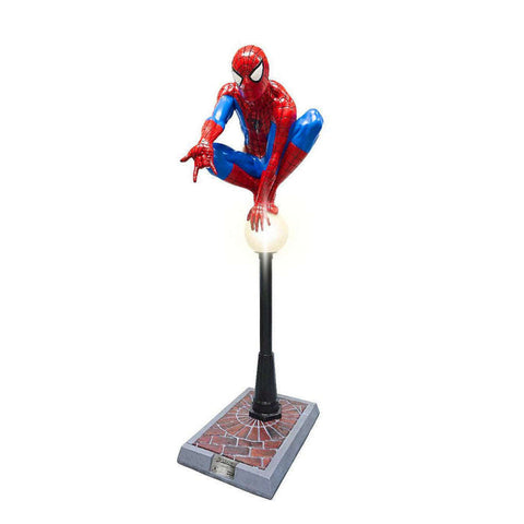 Life Size Spider-Man On Light Post Statue – AbracadabraNYC